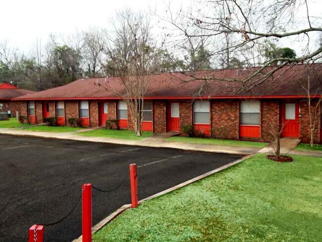 Rocky Ridge Apartments - 420 Rockaway Creek Rd Atmore AL 36502 ...
