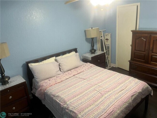 3071 NW 47th Terrace - 3071 NW 47th Terrace Lauderdale Lakes FL 33313 ...