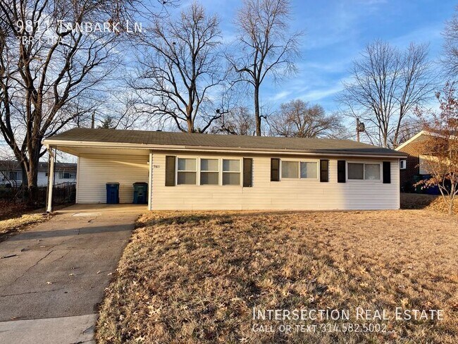 Updated 3 Bedroom with Lots of Natural Light - 9811 Tanbark Ln St ...