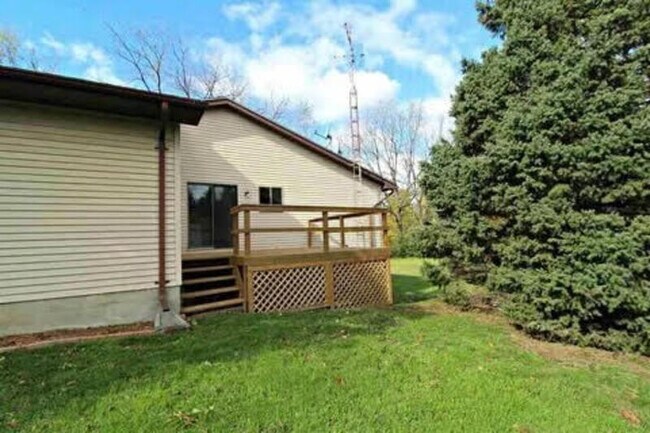 8040 Potter Rd - 8040 Potter Rd Flushing MI 48433 | Apartment Finder