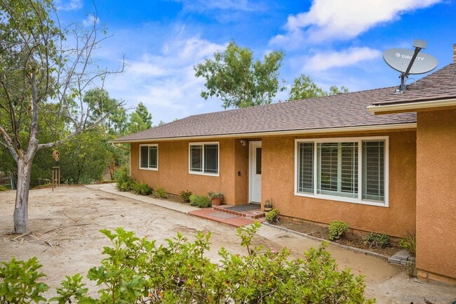 19602 Santee Ln - 19602 Santee Ln Valley Center CA 92082 | Apartment Finder