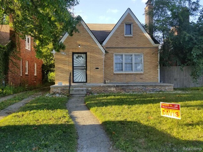 8556 OUTER Dr - 8556 OUTER Dr Detroit MI 48219 | Apartment Finder