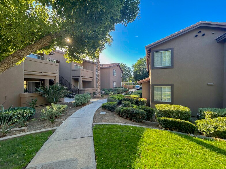 Spruce Village - 1046 Spruce St Riverside CA 92507 | Apartment Finder