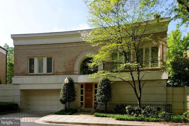 4516 Foxhall Cres NW - 4516 Foxhall Cres NW Washington DC 20007 ...