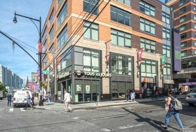 39-16 Prince St - 39-16 Prince St Queens NY 11354 | Apartment Finder