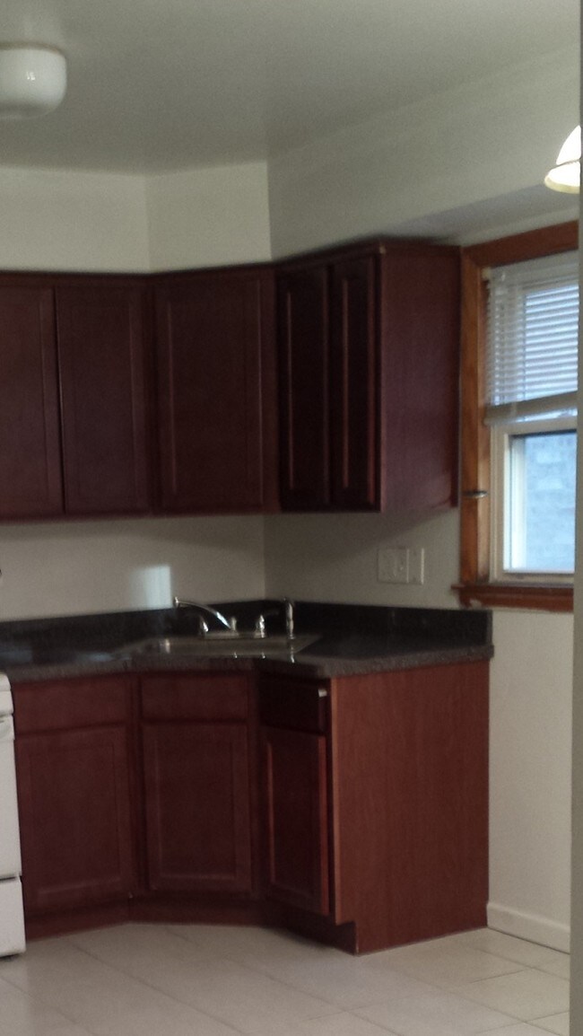 2026 N Harlem Ave - 2026 N Harlem Ave Elmwood Park IL 60707 | Apartment ...