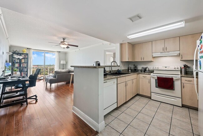 3000 Coral Way - 3000 Coral Way Coral Gables FL 33145 | Apartment Finder