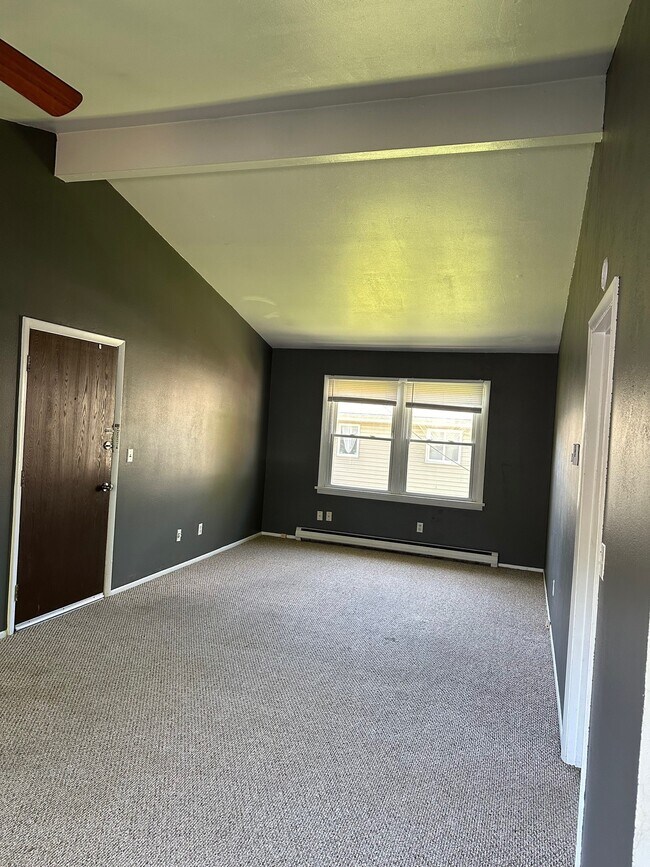 327 M St - 327 M St Edwardsville IL 62025 | Apartment Finder