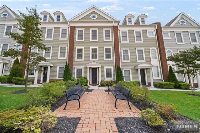 25 Roosevelt Dr - 25 Roosevelt Dr Wood-Ridge NJ 07075 | Apartment Finder