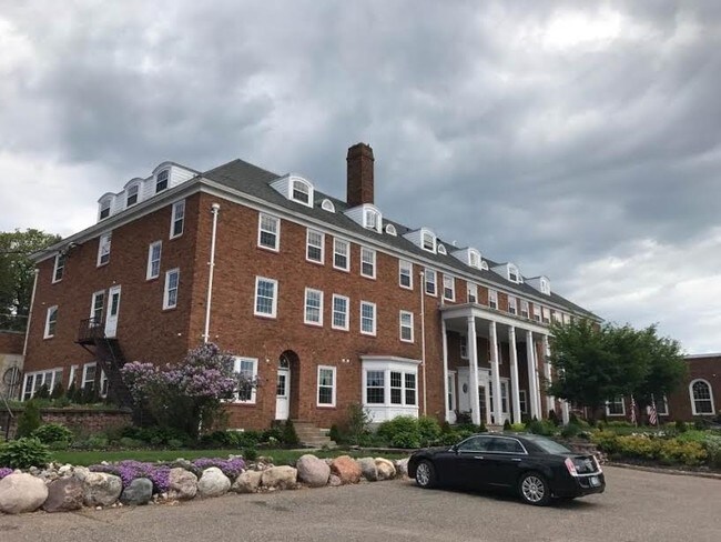 The Mather Inn - 107 E Canda St Ishpeming MI 49849 | Apartment Finder