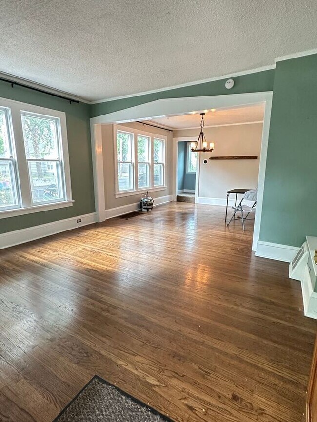 Longfellow Home, Fenced Yard, 1 Car Garage... - 3956 45th Ave S ...