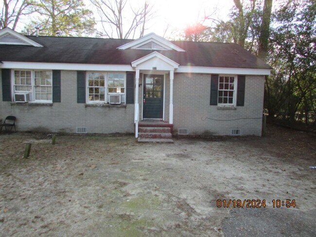 Close to Downtown Sumter - 207 Montreat St Sumter SC 29150 | Apartment ...