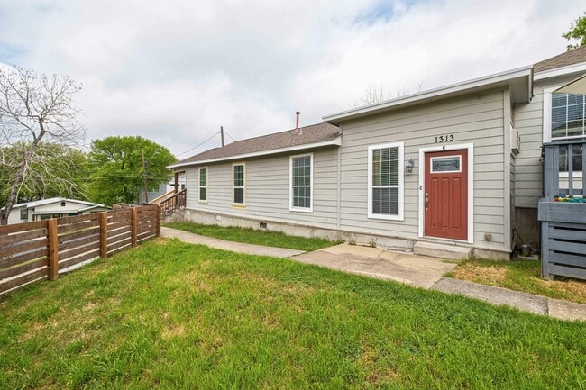 1313 Delano St - 1313 Delano St Austin TX 78721 | Apartment Finder