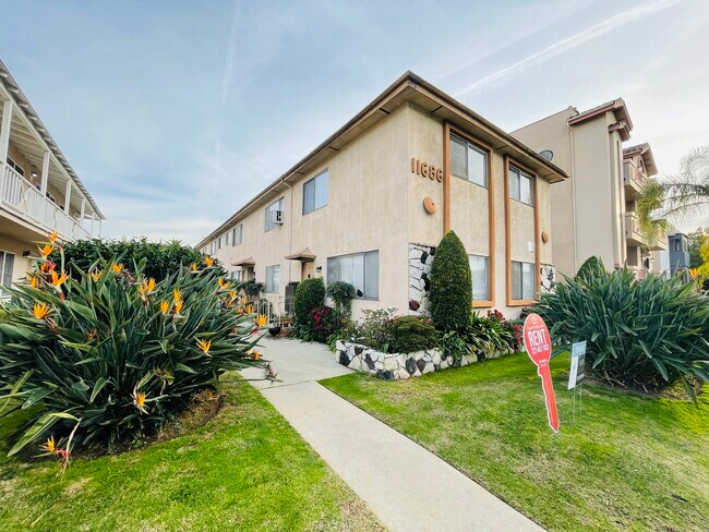 11686 Darlington Ave - 11686 Darlington Ave Los Angeles CA 90049 ...