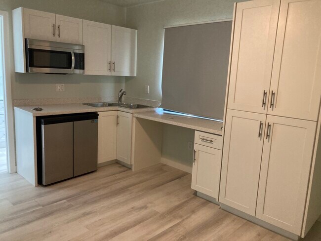 730 S 9th St - 730 S 9th St Las Vegas NV 89101 | Apartment Finder