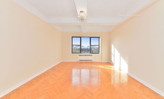 910 Grand Concourse - 910 Grand Concourse The Bronx NY 10451 ...