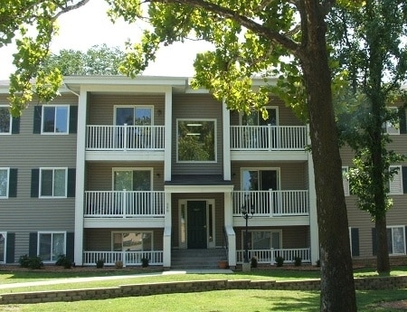 Sycamore Village Apartments - 2601 N Joplin St Pittsburg KS 66762 ...