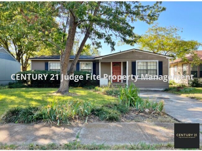 Charming 3/1 in Casa View Heights Ready Fo... - 2816 Encino Dr Dallas ...