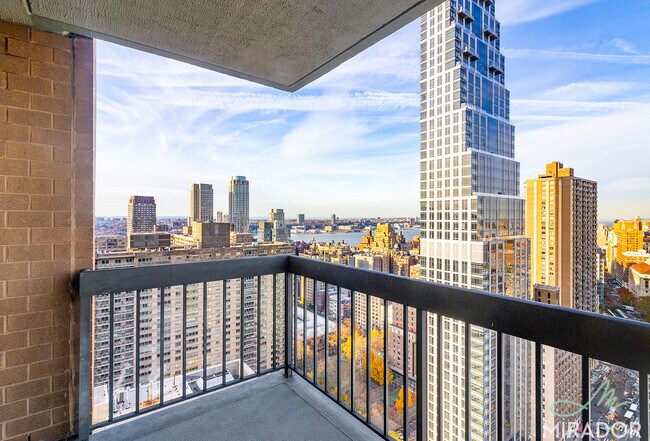 Tower 67 - 145 W 67th St New York NY 10023 | Apartment Finder