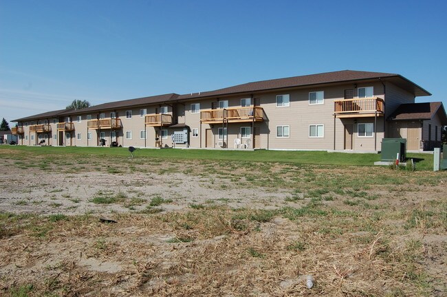 Northview Apartments - 201 9th Ave SW Sidney MT 59270 | Apartment Finder