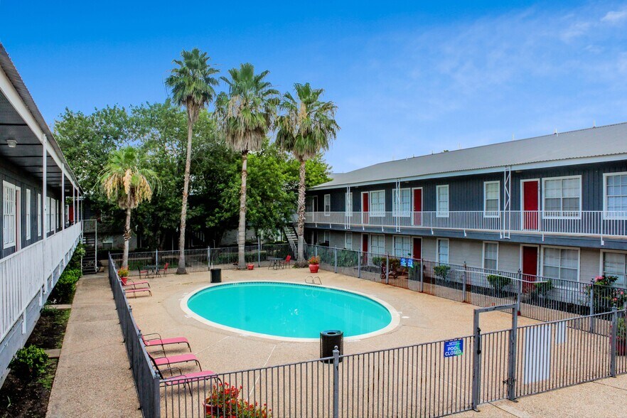 Northwest Corners - 8520 Pitner Rd Houston TX 77080 | Apartment Finder