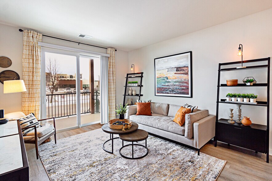 Eastpark Apartments - 5601 Fraser Cir Madison WI 53718 | Apartment Finder