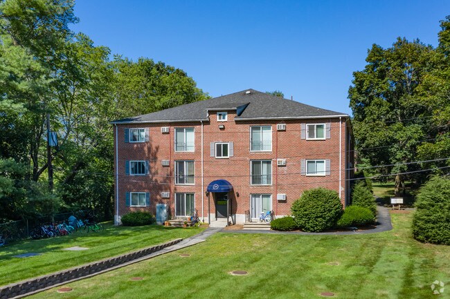 Spring Hill Commons - 411-419 Great Rd Acton MA 01720 | Apartment Finder