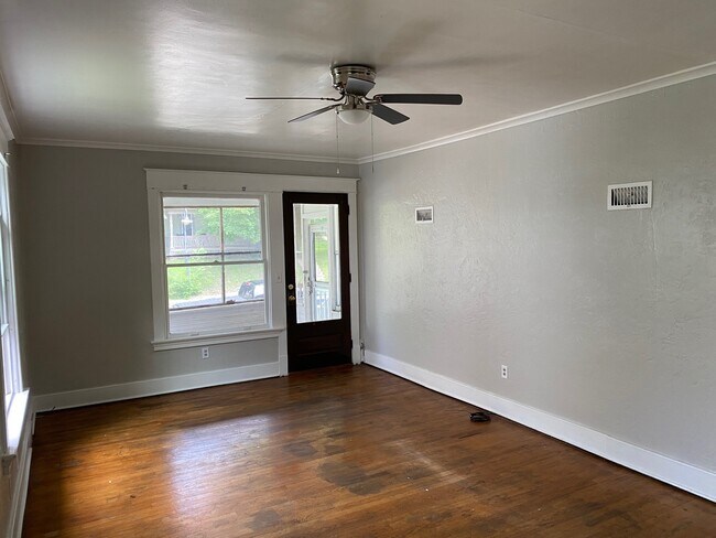 1230 17th St - 1230 17th St Rock Island IL 61201 | Apartment Finder