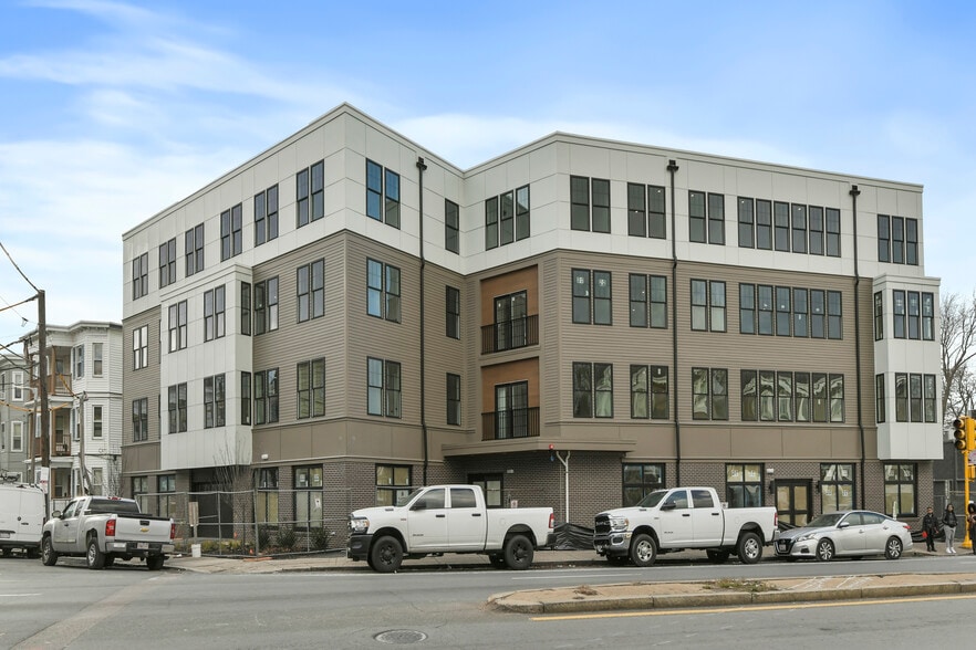 David at 775 - 775 Morton St Mattapan MA 02126 | Apartment Finder