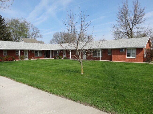 209 E Oak St - 209 E Oak St Salem IA 52649 | Apartment Finder
