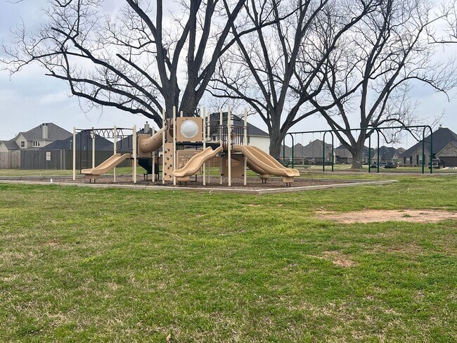 THE PRESERVE OF BOSSIER- NEAR BAFB - 332 Ouachita Ln Bossier City LA ...