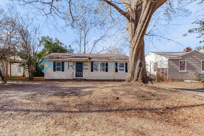Charming 3 bedroom home in Warner Robins! - 205 Meadowdale Dr Warner ...