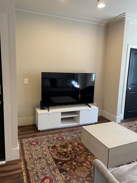 1867 Gordon Mnr NE - 1867 Gordon Mnr NE Atlanta GA 30307 | Apartment Finder