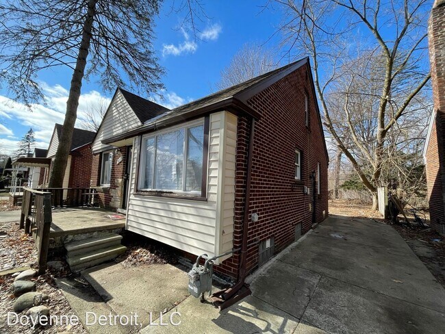 3 br, 1 bath House - 16143 W. Parkway - 16143 W Parkway St Detroit MI ...