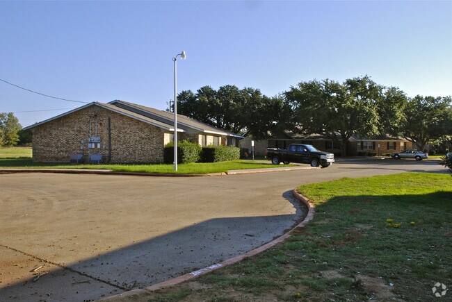Seven Points Apartments - Seven Points, TX | Apartment Finder