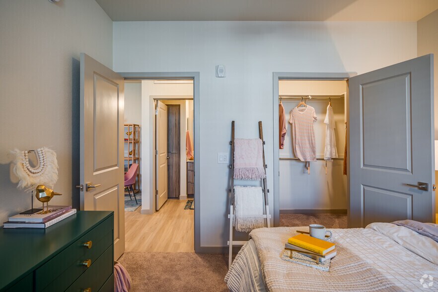 Grayson Place - 1499 N 159th Ave Goodyear AZ 85395 | Apartment Finder