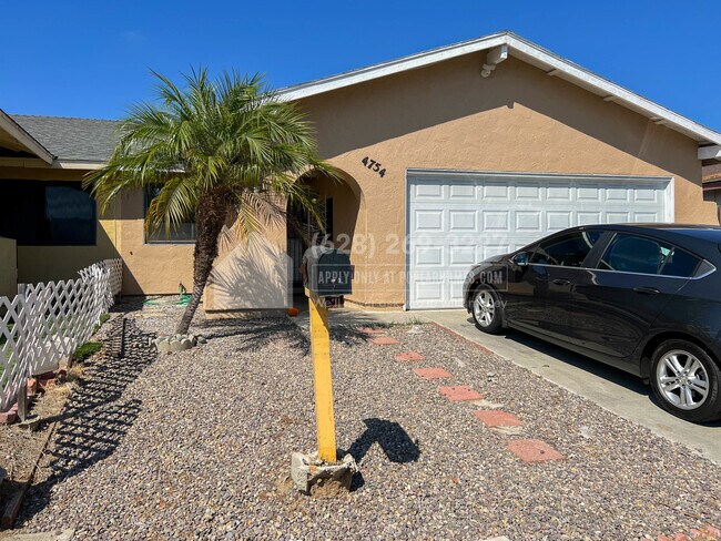 4754 Calle Los Santos - 4754 Calle Los Santos Oceanside CA 92057 ...