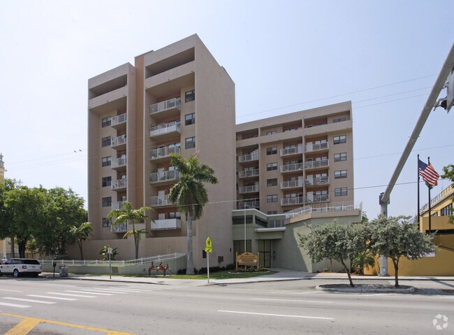 Riverside Apartments - 950 SW 1st St Miami FL 33130 | Apartment Finder