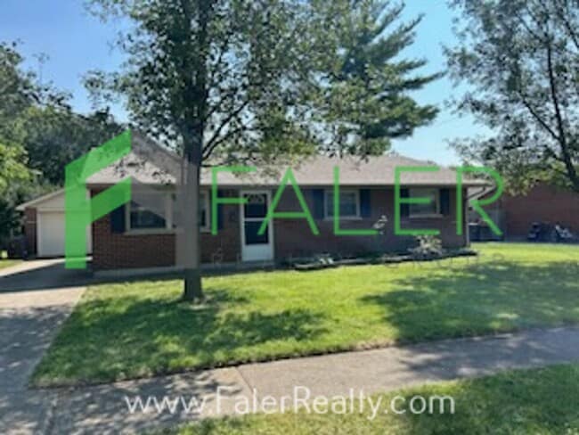 Quaint brick ranch with detached 2-car gar... - 334 Enxing Ave Dayton ...