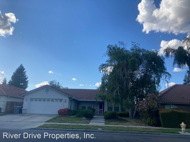 3 br, 2 bath House - 2087 El Portal Drive - 2087 El Portal Dr Merced CA ...