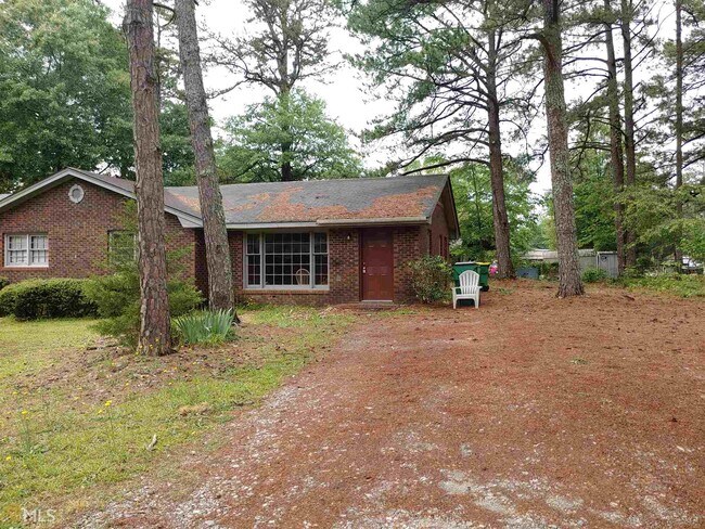 354 Emily Cir - 354 Emily Cir Winder GA 30680 | Apartment Finder