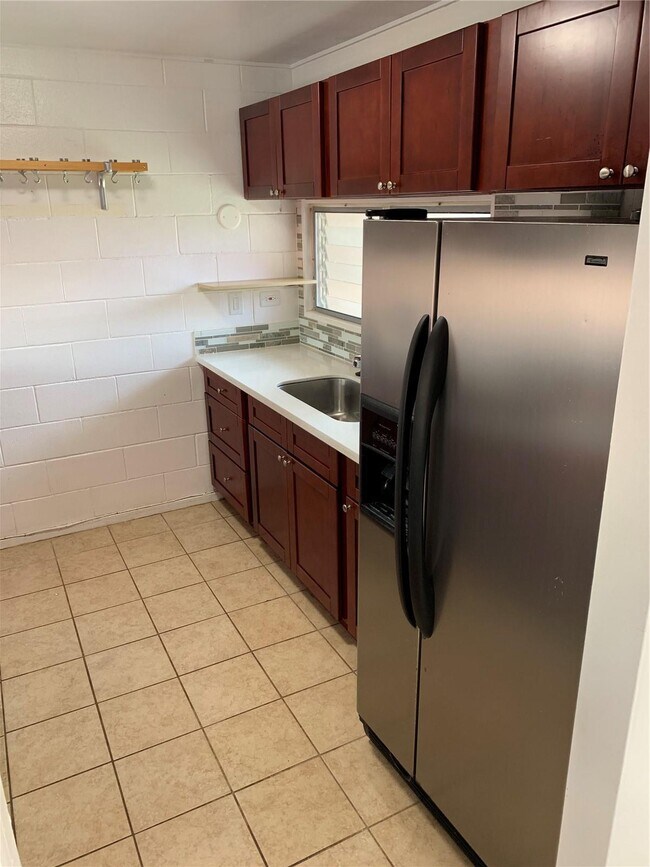 92-695-695 Makakilo Dr - 92-695-695 Makakilo Dr Kapolei HI 96707 ...