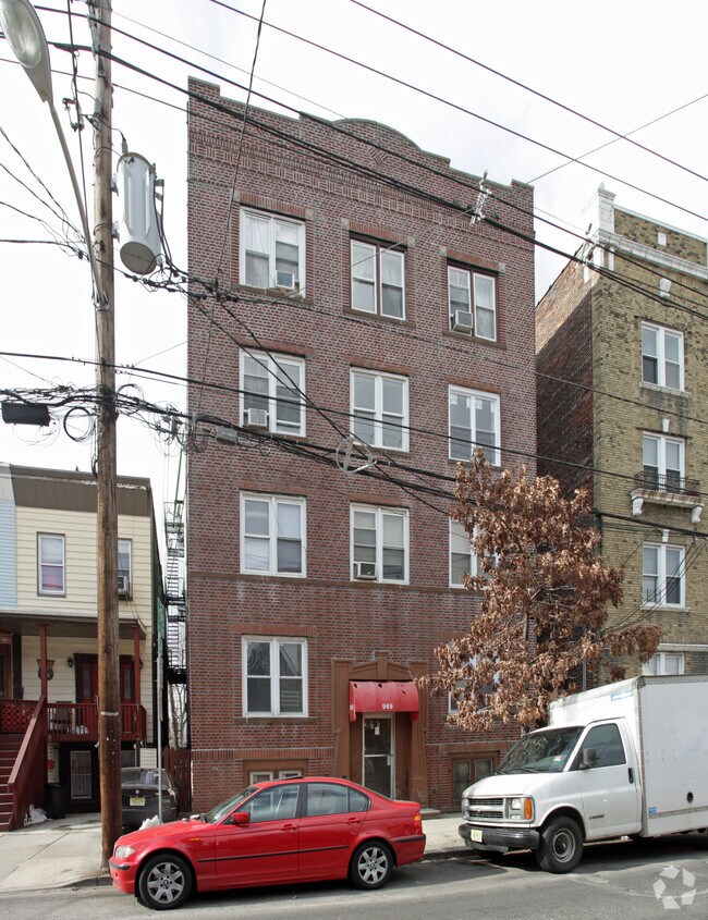 969 Summit Ave - 969 Summit Ave Jersey City NJ 07307 | Apartment Finder