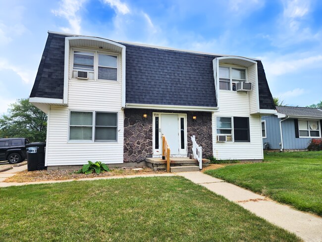 1511 Northbrook Dr - 1511 Northbrook Dr Normal IL 61761 | Apartment Finder