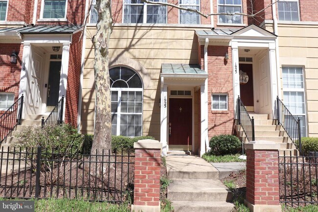 1925 Crescent Park Dr - 1925 Crescent Park Dr Reston VA 20190 ...