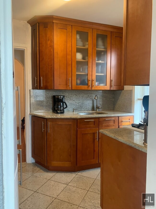 84 DRIVE - 142-35-142-84 84th Dr Queens NY 11435 | Apartment Finder