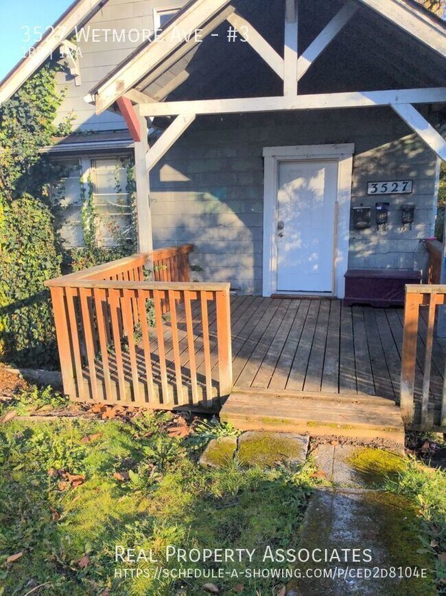 Quiet & Spacious 1 Bedroom in Everett! - 3527 Wetmore Ave Everett WA ...