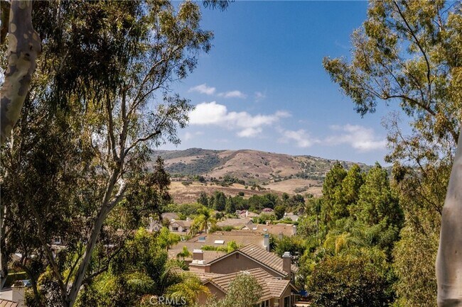 29 Rainbow Ridge - 29 Rainbow Ridge Irvine CA 92603 | Apartment Finder