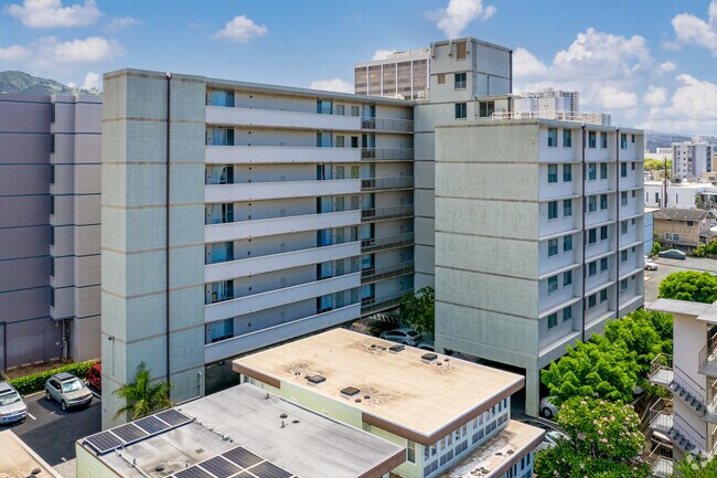 Birch Street Apartments - 916 Birch St Honolulu HI 96814 | Apartment Finder