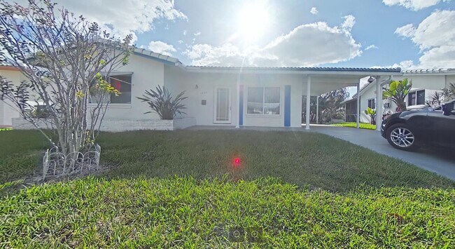 5803 NW 83rd Terrace - 5803 NW 83rd Terrace Tamarac FL 33321 ...